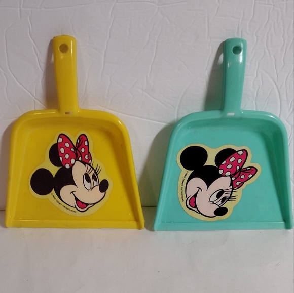 Disney | Toys | Vintage Perma Dustette Minnie Mouse Toy Dust Pan Set Of ...